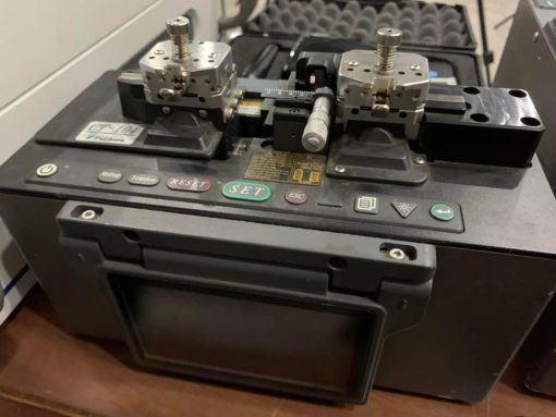 Sửa chữa nguồn laser MAX (Thay cáp quang laser fiber MAX)